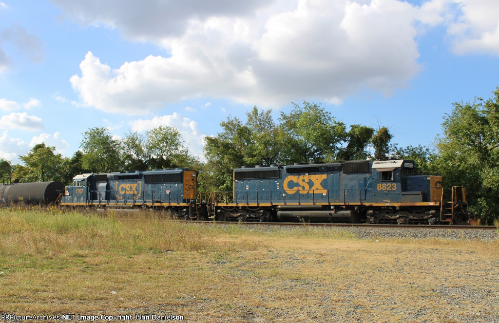 CSX 8823